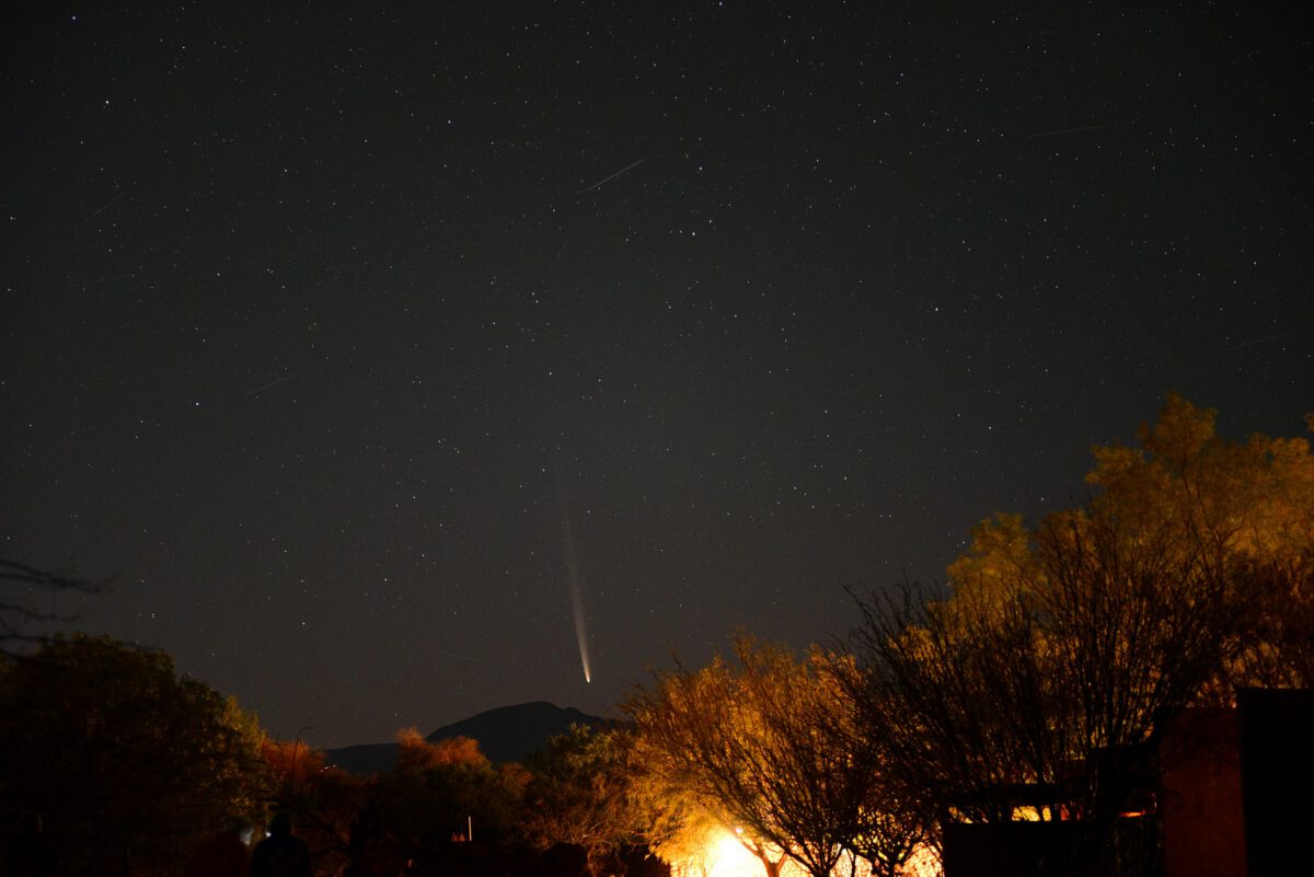 The best photos of Comet Tsuchinshan-ATLAS we’ve seen so far
