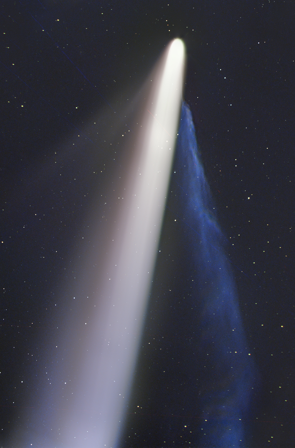 Comet Tsuchinshan-ATLAS stuns in photos at perihelion - Zolentz ...