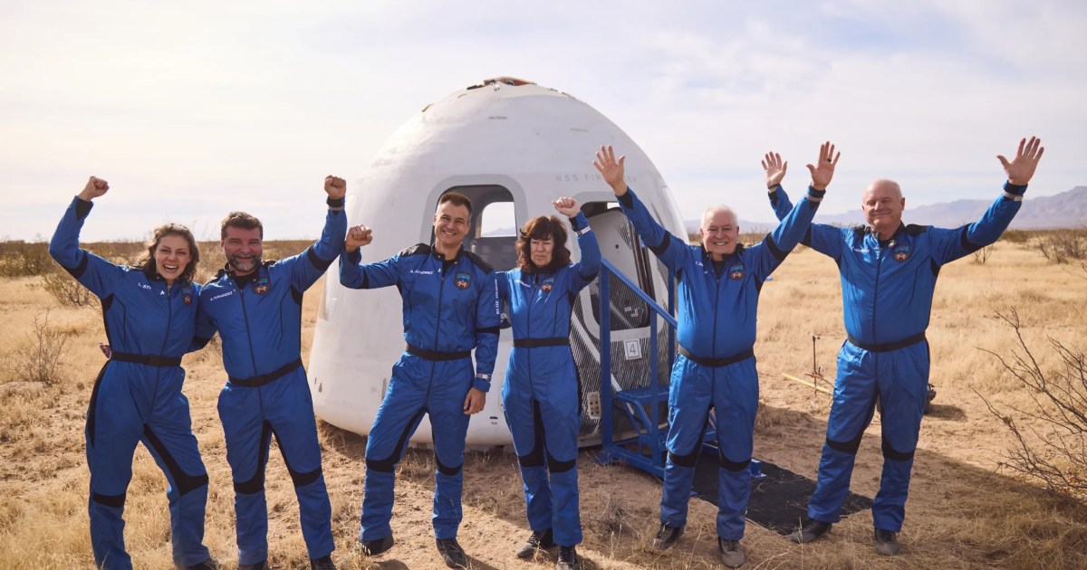 Blue Origin pauses New Shepard, shoots for the Moon